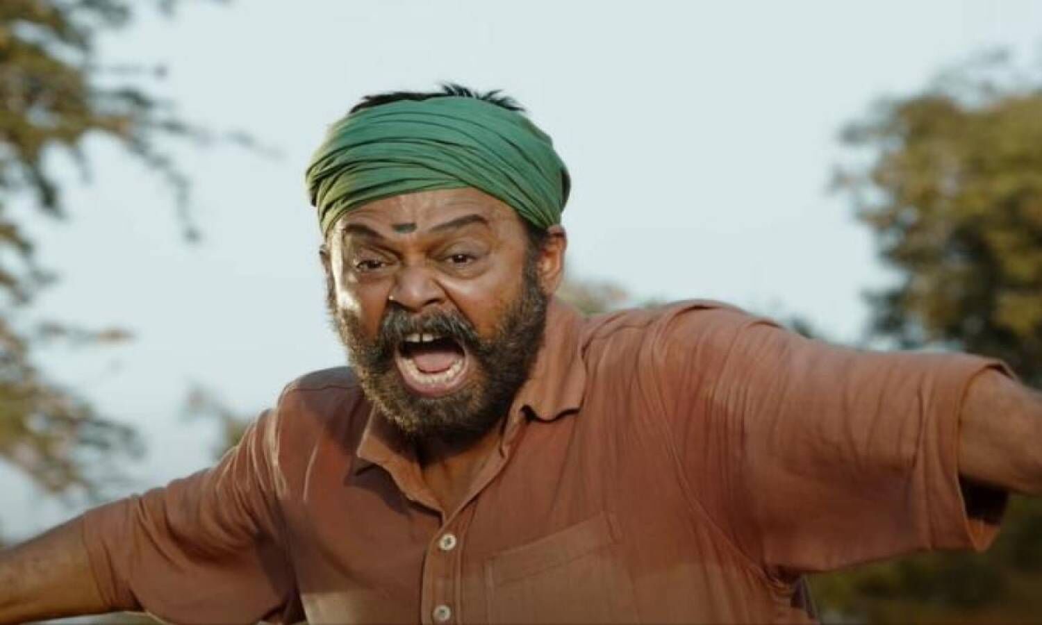 Narappa review: Faithful remake of Asuran; Venkatesh, Priyamani give ...