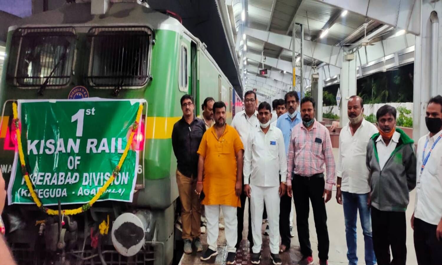 Kisan Rail from Kacheguda departs to Agartala with 284 tonnes of onions