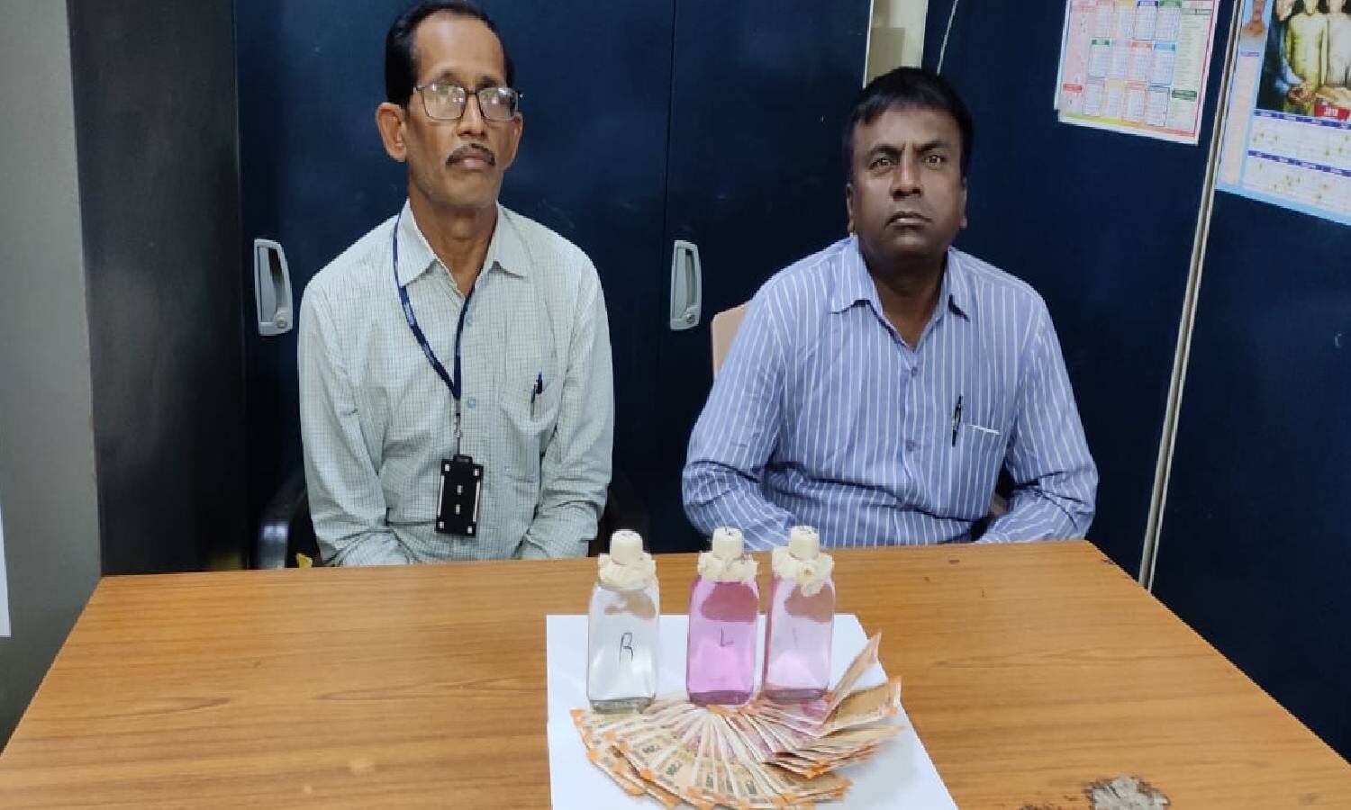 ACB arrests GHMC Mehdipatnam Circle tax inspector, bill collector for accepting bribe