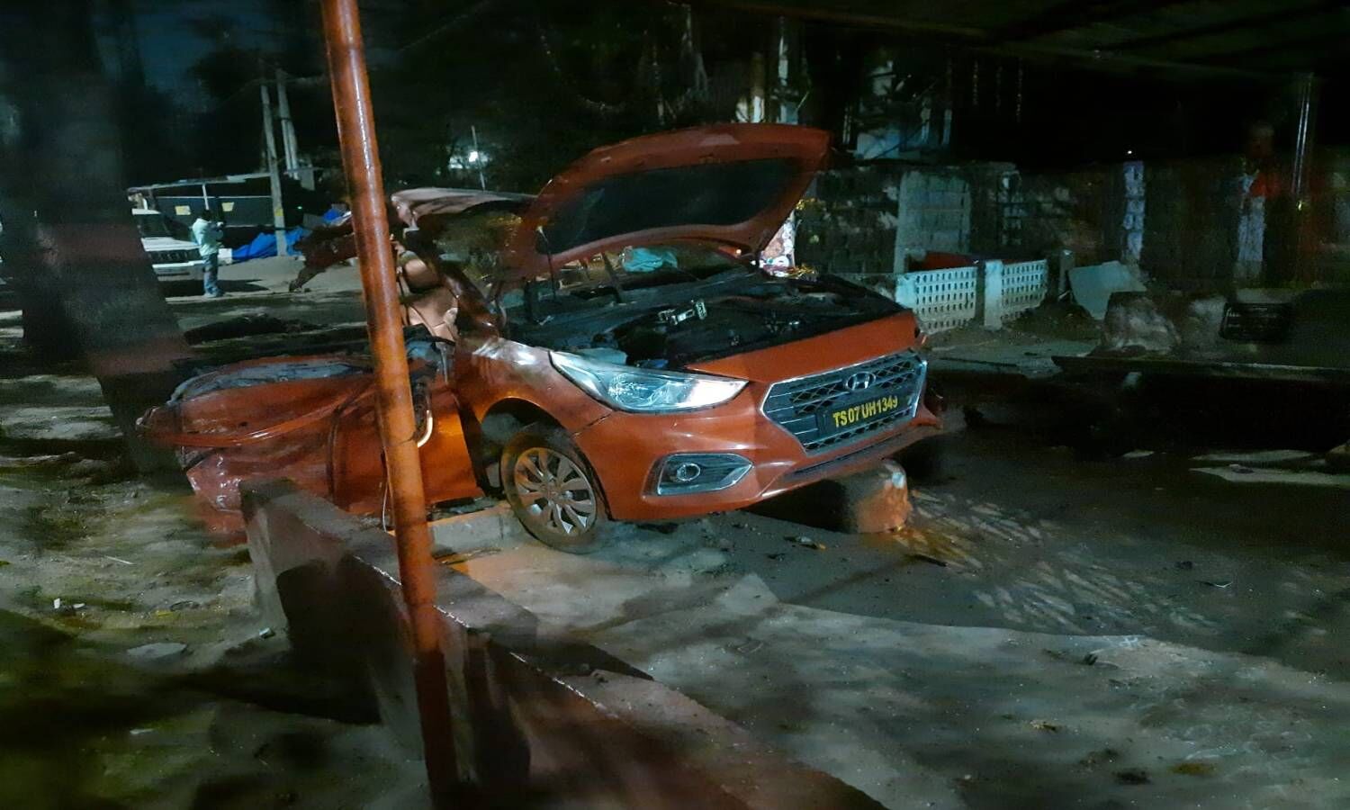 2 junior artists among 3 killed in car crash at Gachibowli