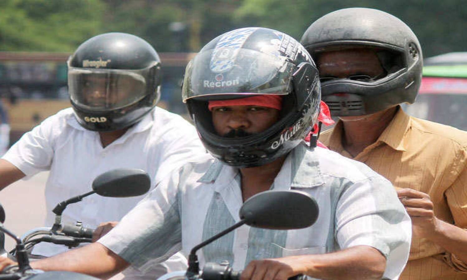 50% of two-wheeler riders use low-quality helmets in Vizag: Survey