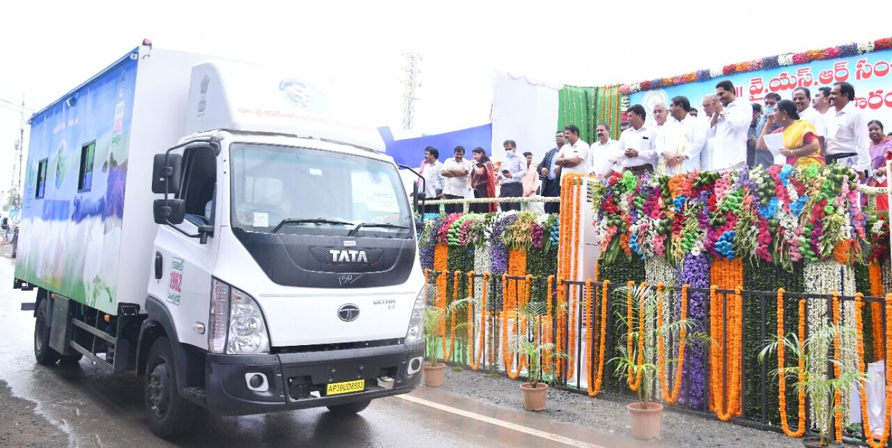 AP launches mobile veterinary ambulance service; 175 ambulances launched