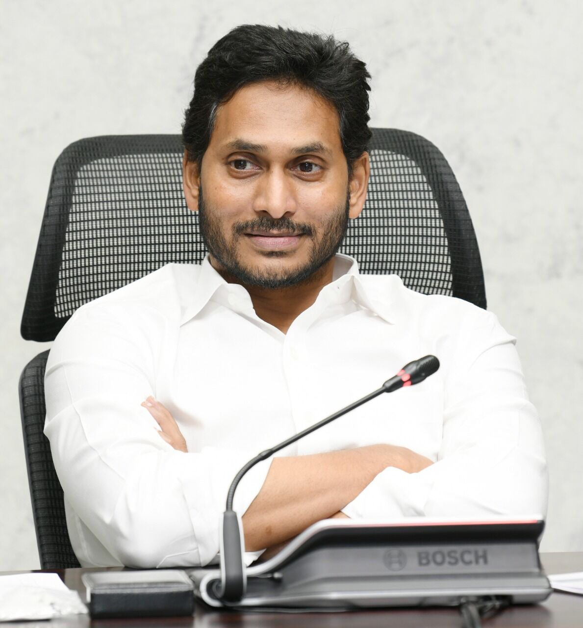 Jagan directs officials to focus on increasing revenue