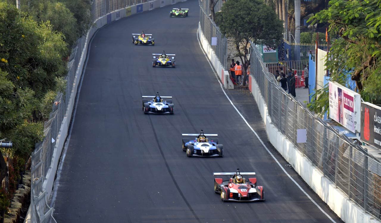 Indian Racing League: Hyderabad gears up for another `fast and furious ...