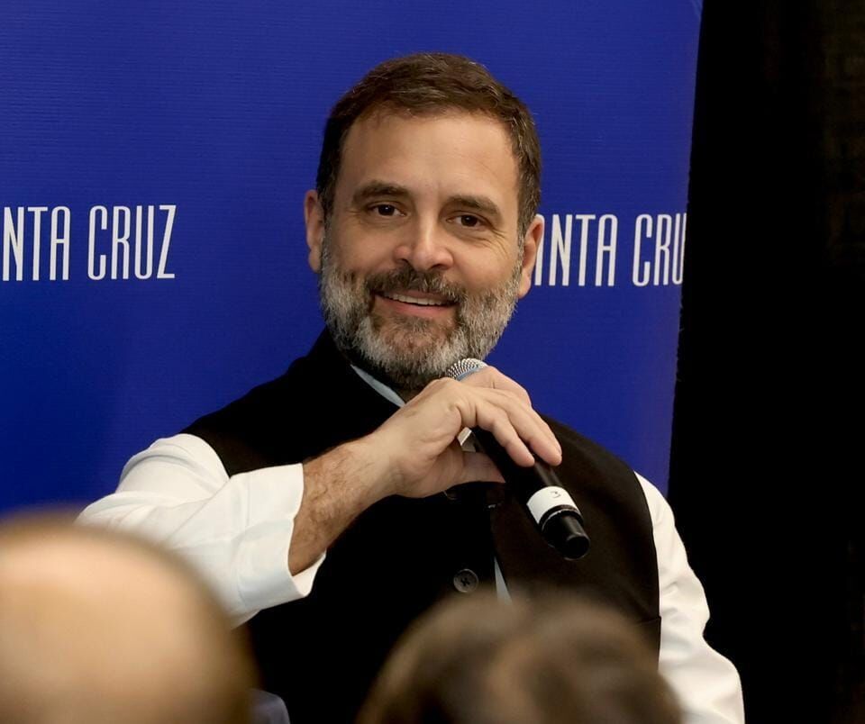 Rahul Gandhi holds interactions with Silicon Valley AI experts, startup ...