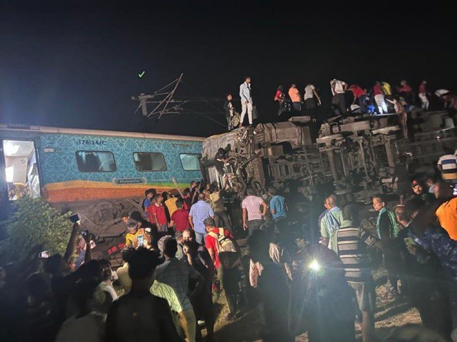 Coromandel, Bengaluru-Howrah Express trains derail: 50 dead, 350 injured