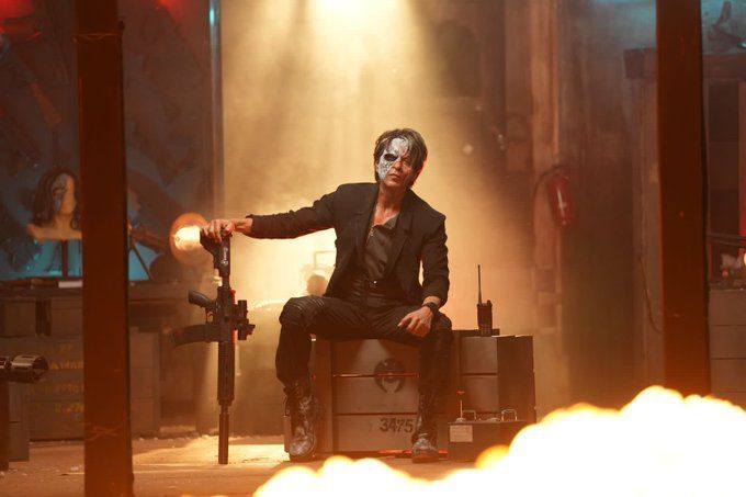 Jawan Prevue: Shah Rukh Khan sets screen on fire; Nayanthara, Vijay ...