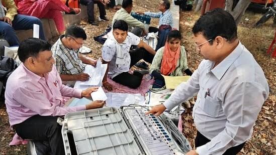 2024 Lok Sabha Elections: ECI adds 1 crore voters in revised tally in ...
