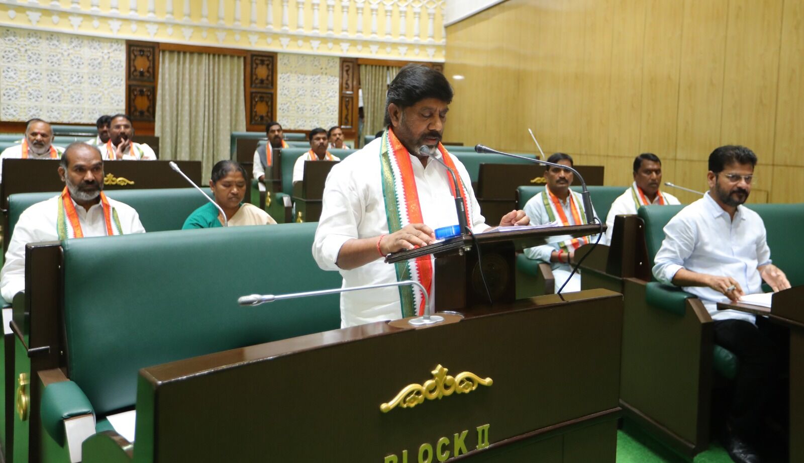 Telangana presents budget of Rs 2.91 lakh cr for 2024-25; Rs 10,000 Cr ...